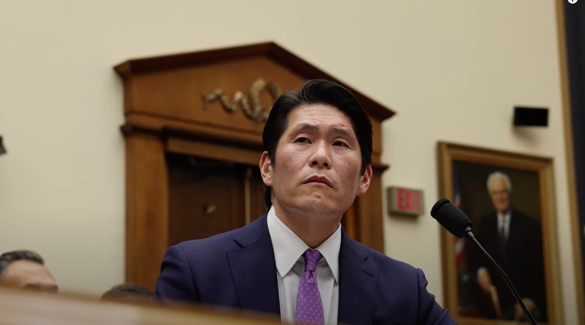 Robert Hur testifies to Congress.